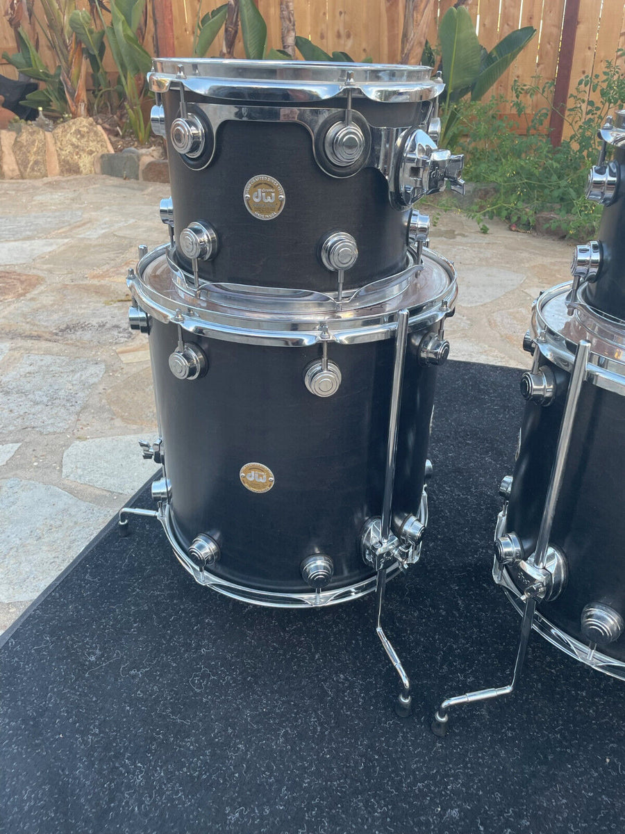 DW Black Satin 5pc Collectors Gold Badge Era Drum Set kit – Blakes Drum ...