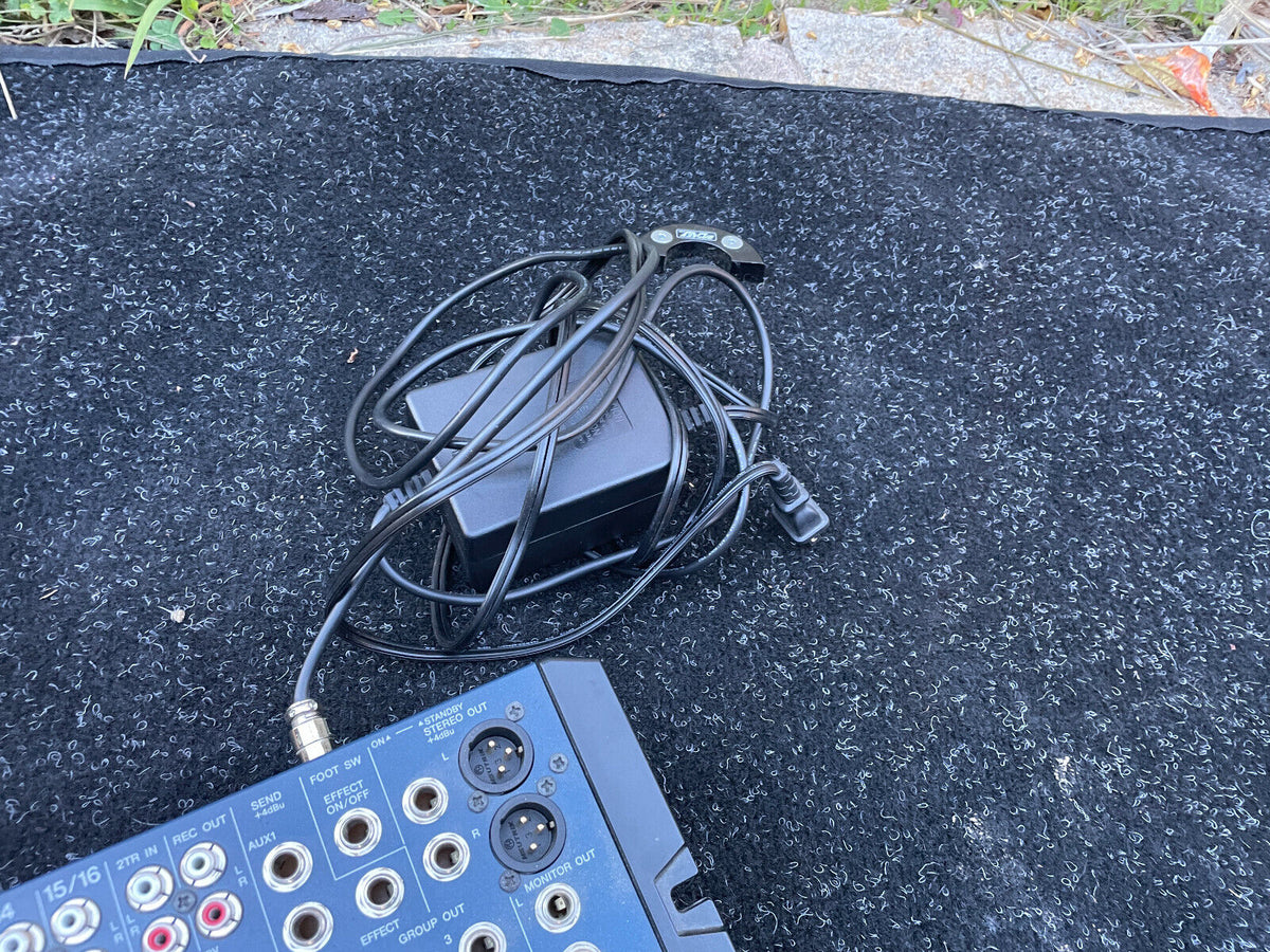 Yamaha MG166CX 16-channel Mixer With Compression Effects – Blakes Drum Shop